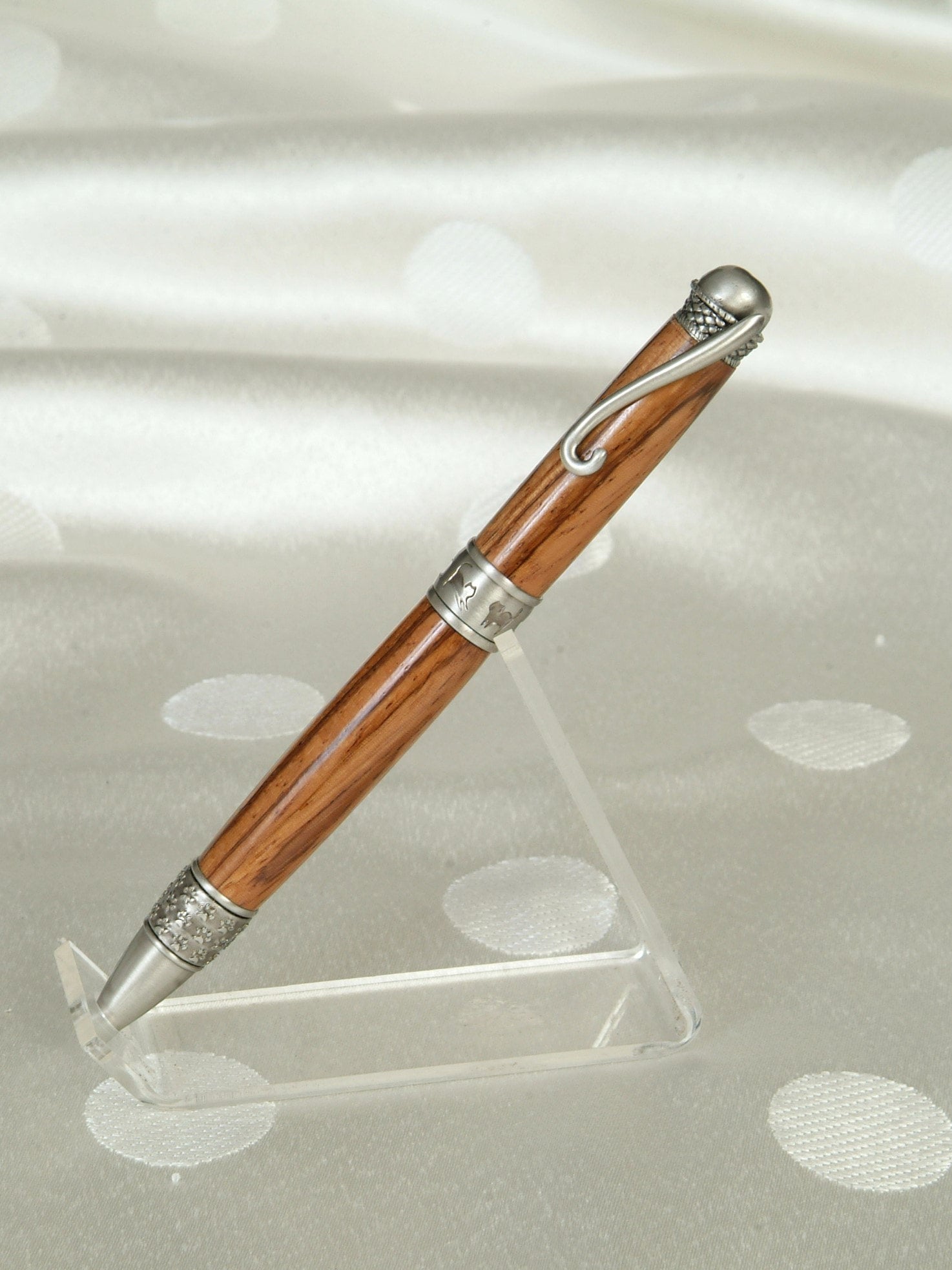 Cat Twist Pen | The Writer's Obsession