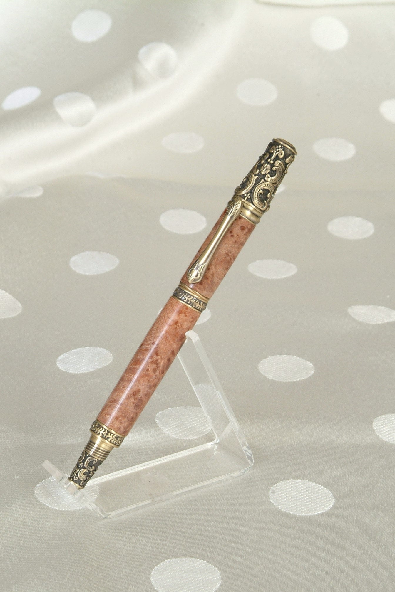 Victorian Fountain Pen | The Writer's Obsession
